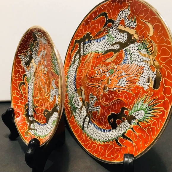 Chikaramachi | Accents | Vintage Pair Of Japanese Decorative Plates ...